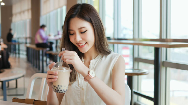 Automation, Marketing to Gen Z Key Themes at Restaurant Show - The Food ...