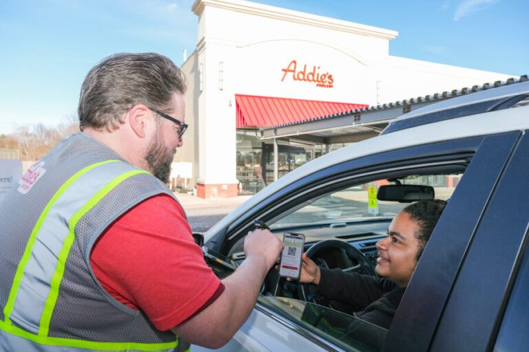 Are Drive-Thru Grocery Stores the Future of Food Retail? - The Food ...
