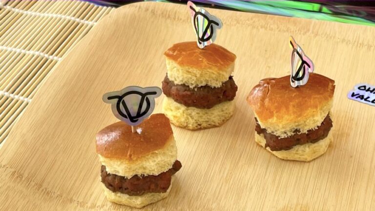 Lifelong Vegetarian Tries Lab-Grown Wagyu Beef - The Food Institute