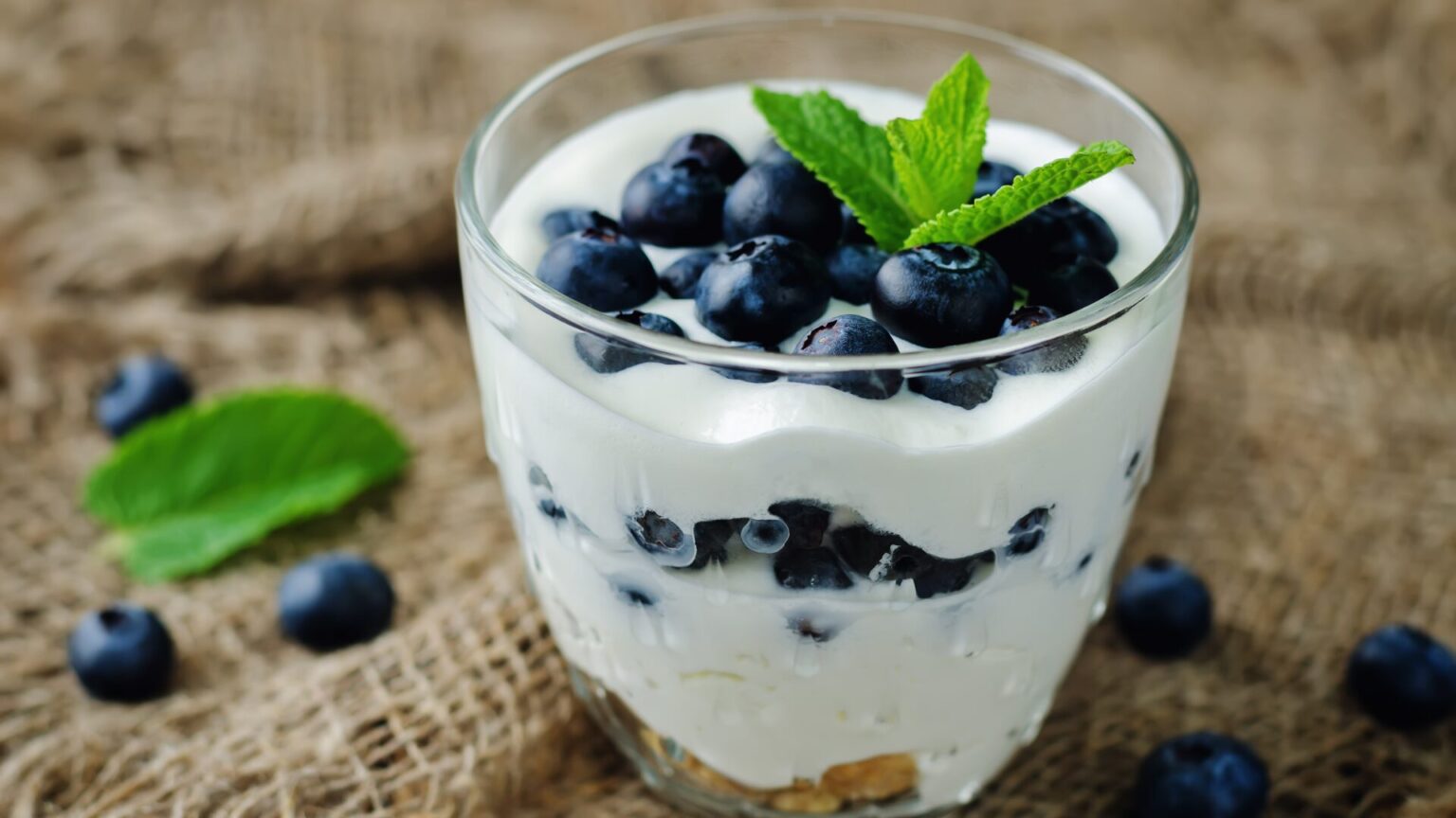 The 5 Healthiest Yogurts Currently on Store Shelves - The Food Institute